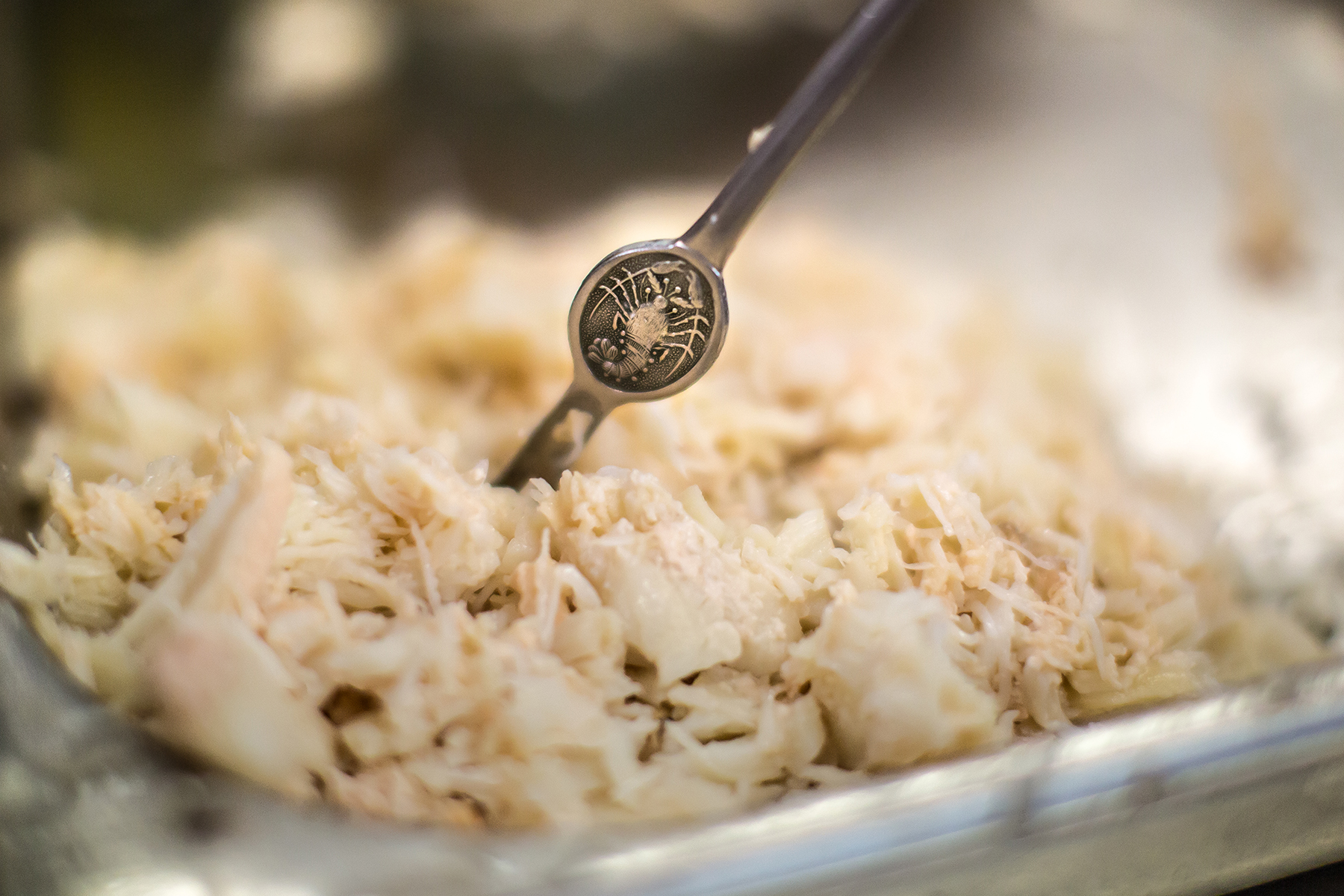 Seafood Processing | High quality hand picked crabmeat